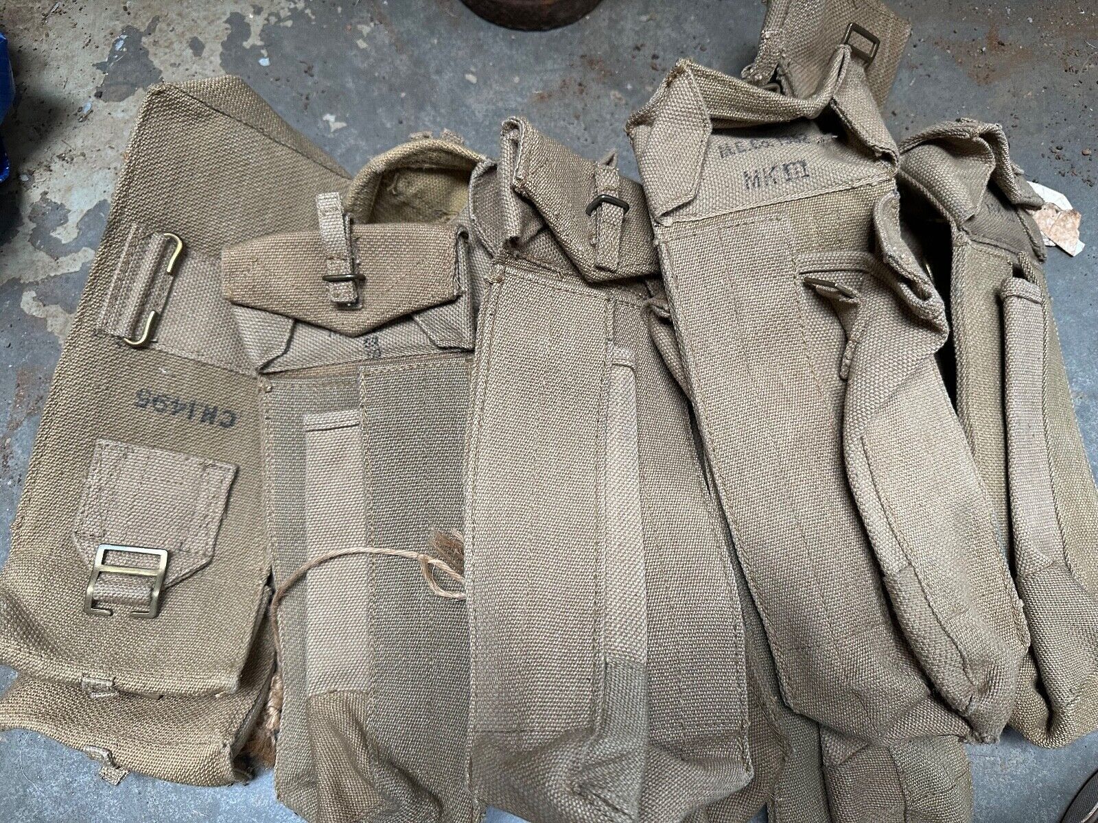 Original British Army Ww2 Pattern 37 Pattern Khaki Army Bren Pouch