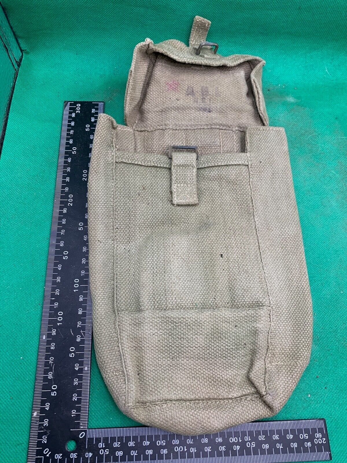 Original British Army 37 Pattern Bren Pouch - WW2 Pattern | For Sale ...