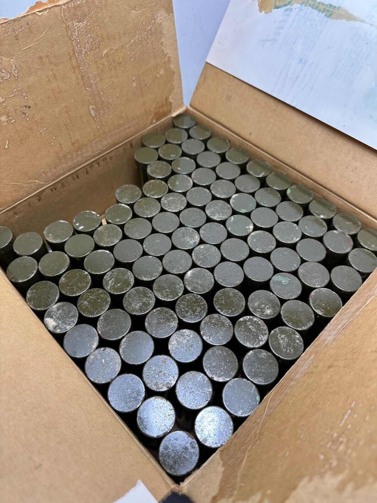 Original WW2 US Army / Airborne Green & Loam Face Paint - Unissued out ...