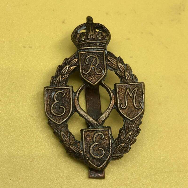 Original WW2 British Army Cap Badge - REME Theatre Made Brass Royal ...