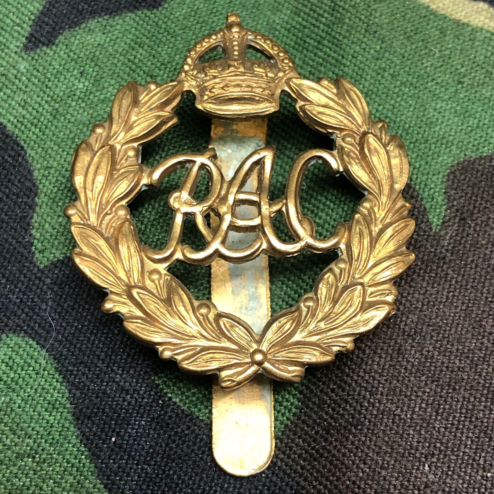 Original WW2 British Army Royal Armoured Corps Cap Badge - Kings Crown ...