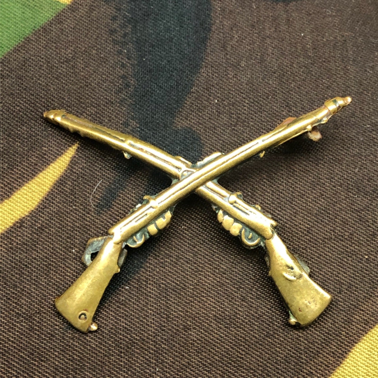 Damaged Original British Army Cap Badge - Unknown Infantry Badge | For ...