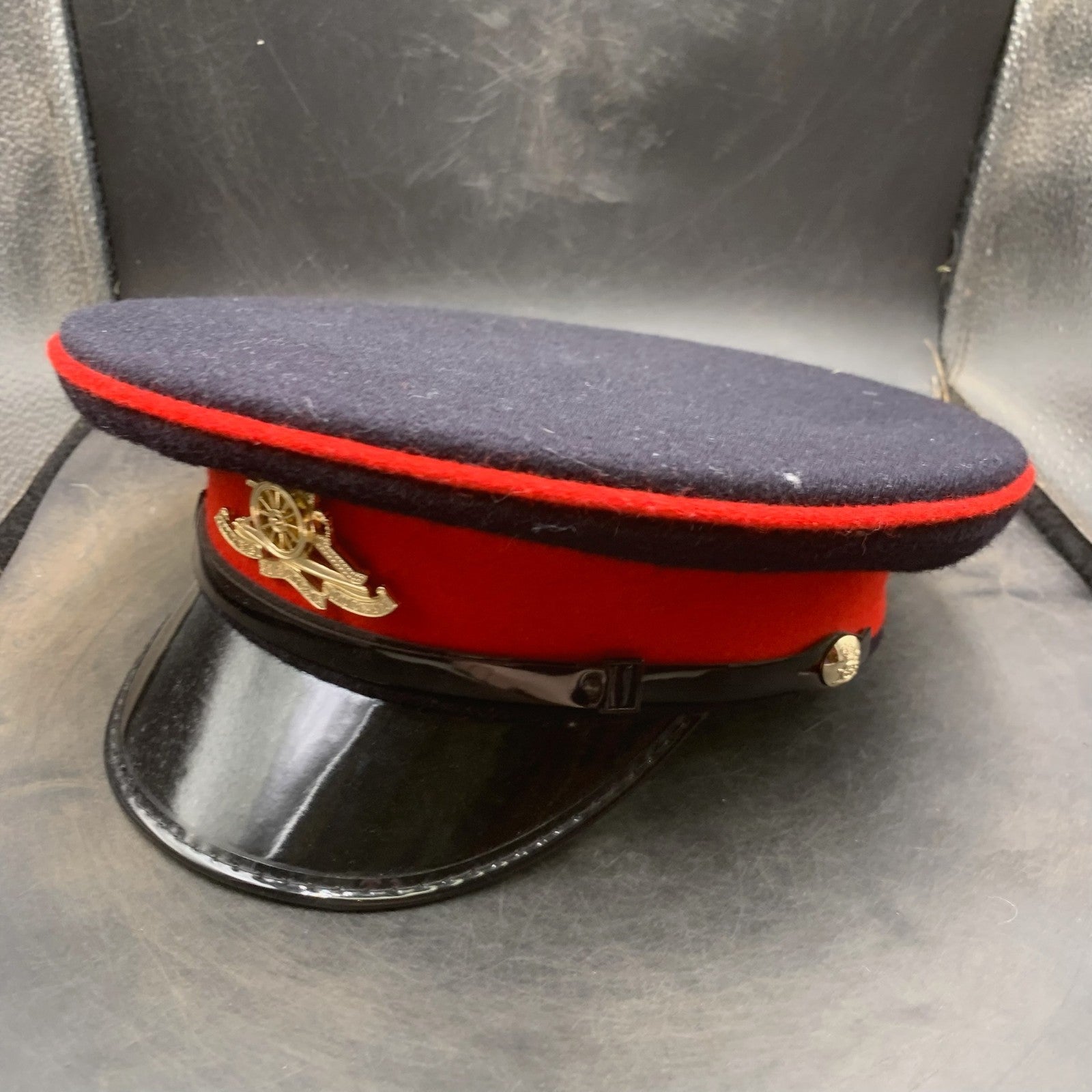 Genuine British Army Service Dress Cap with Badge - Royal Artillery ...