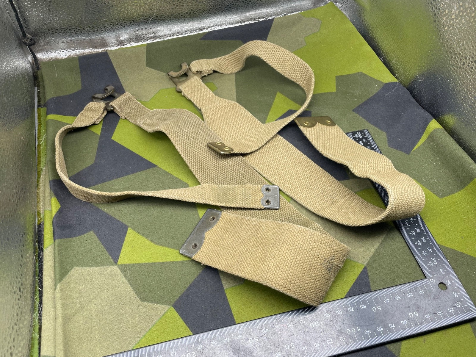 Original Pair of WW2 British Army WW2 37 Pattern L-Straps | For Sale ...