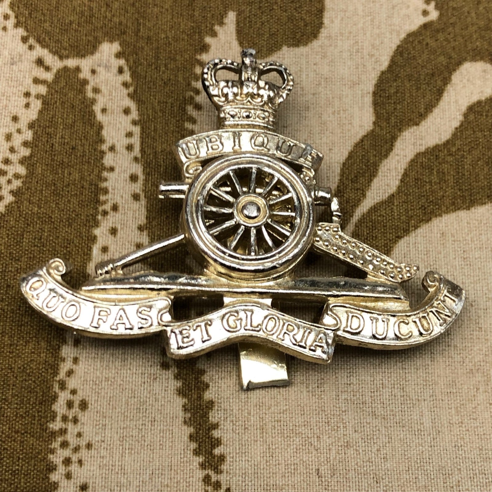 Genuine British Army Cap Badge - Royal Artillery | For Sale | The ...