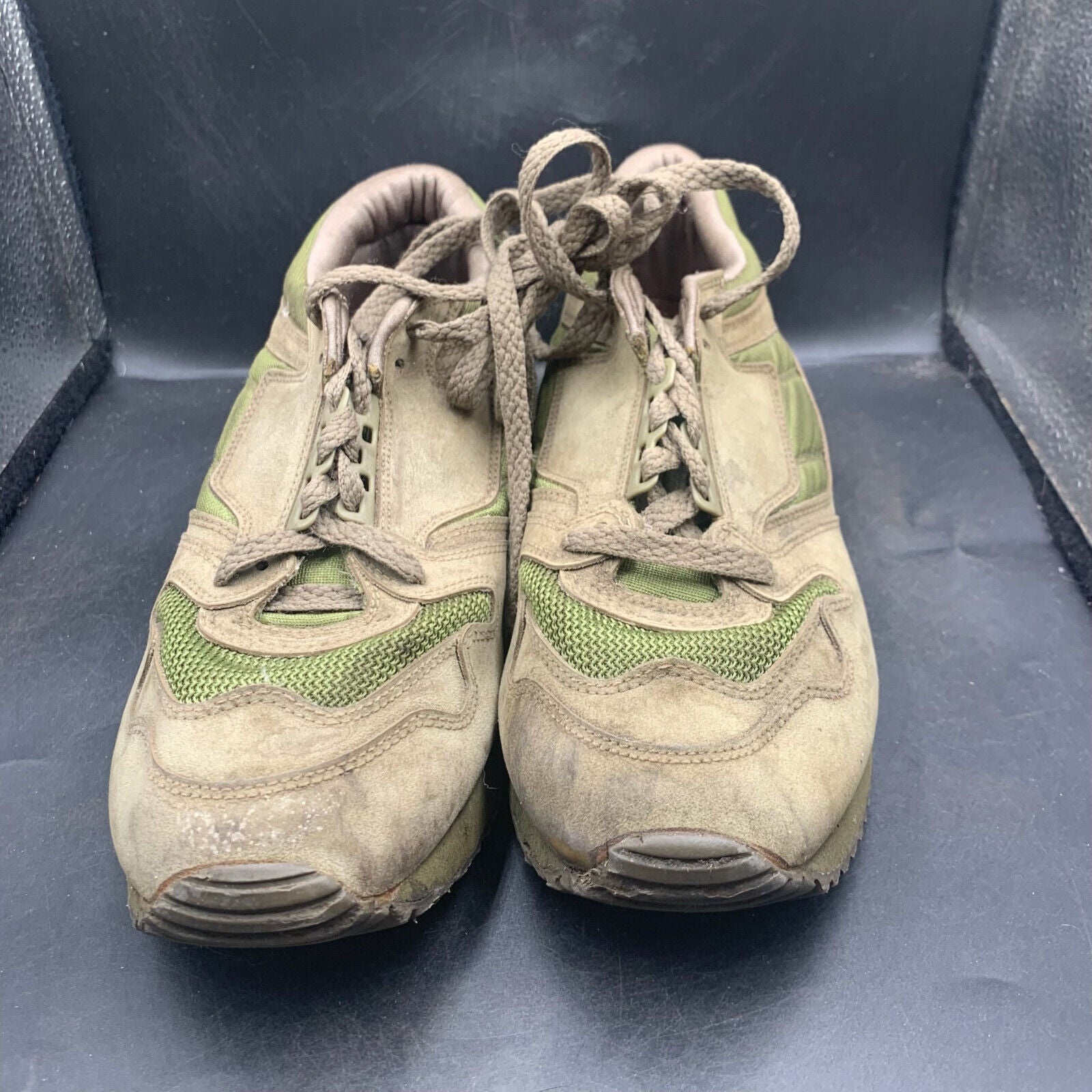 Genuine British Army Green PT Running Shoes Gym Trainers - Size UK 7 ...