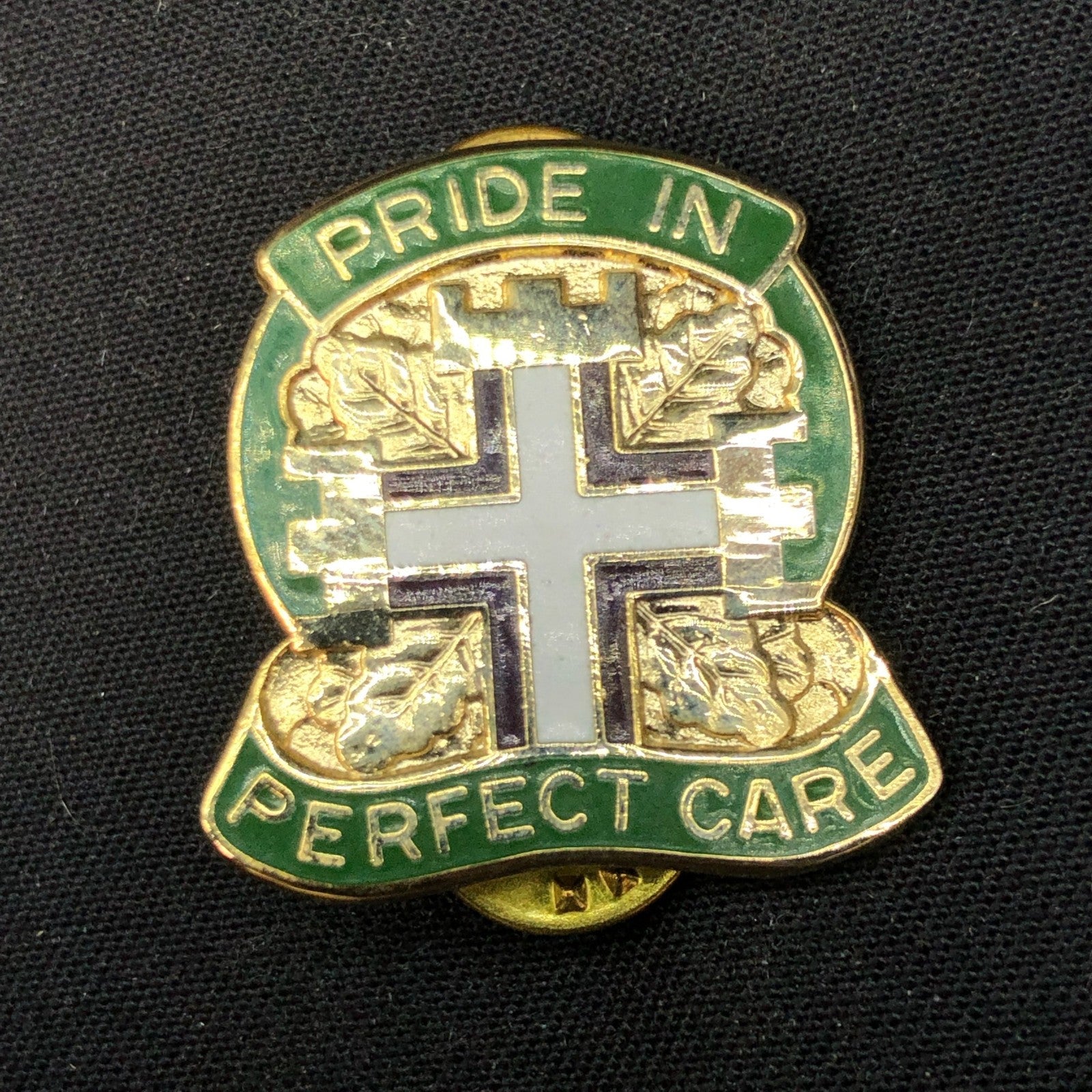 Vintage Enamel Pin - US ARMY MEDICAL 98th GENERAL HOSPITAL Crest DUI ...