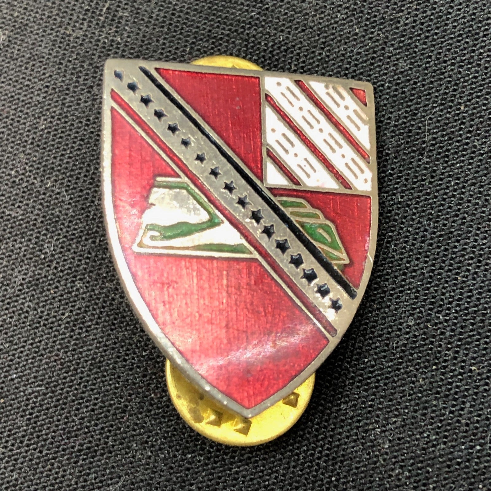 Vintage Enamel Pin - 17th Field Artillery Regiment Distinctive Unit Ba