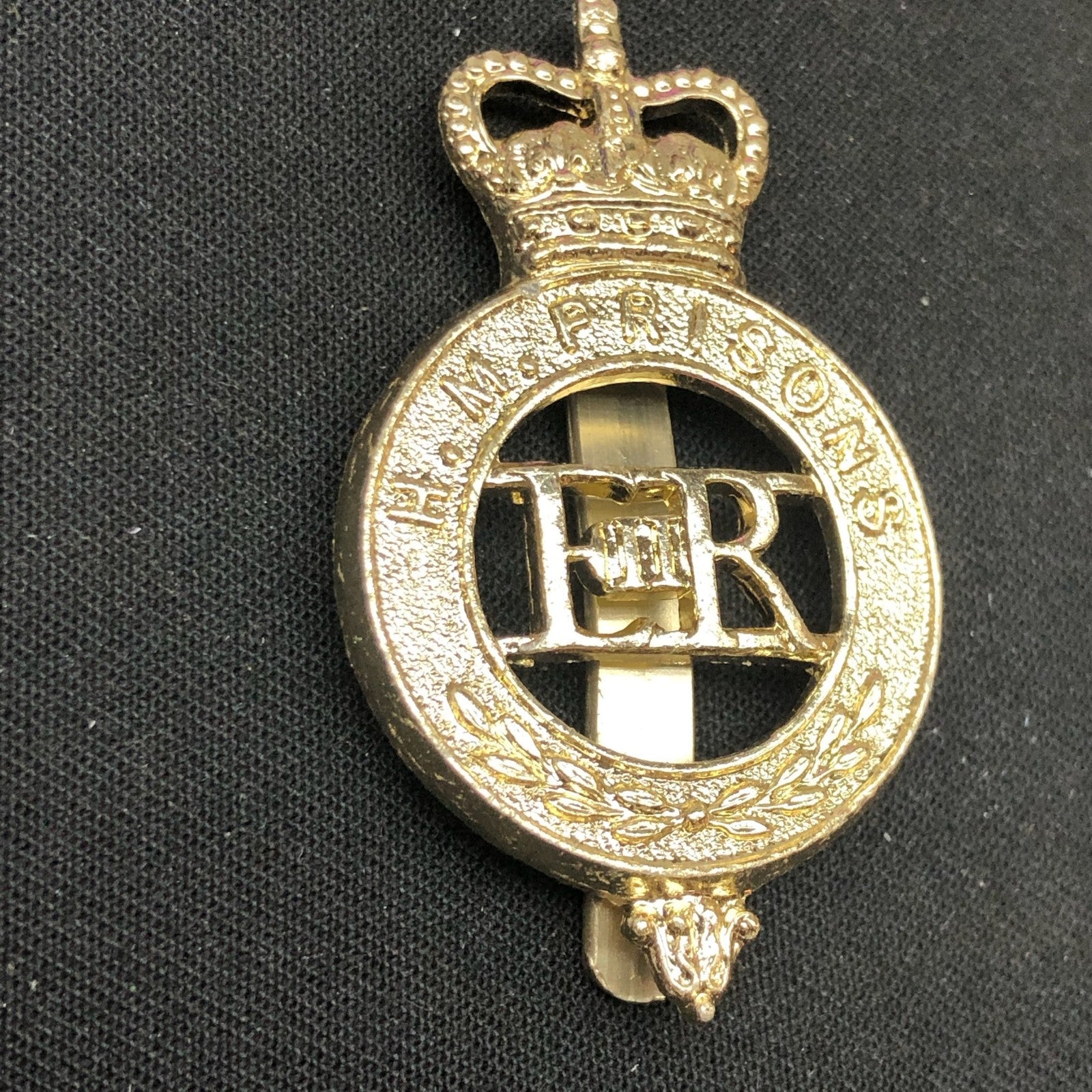 Genuine British British H.M. Prison Service Cap Badge | For Sale | The ...