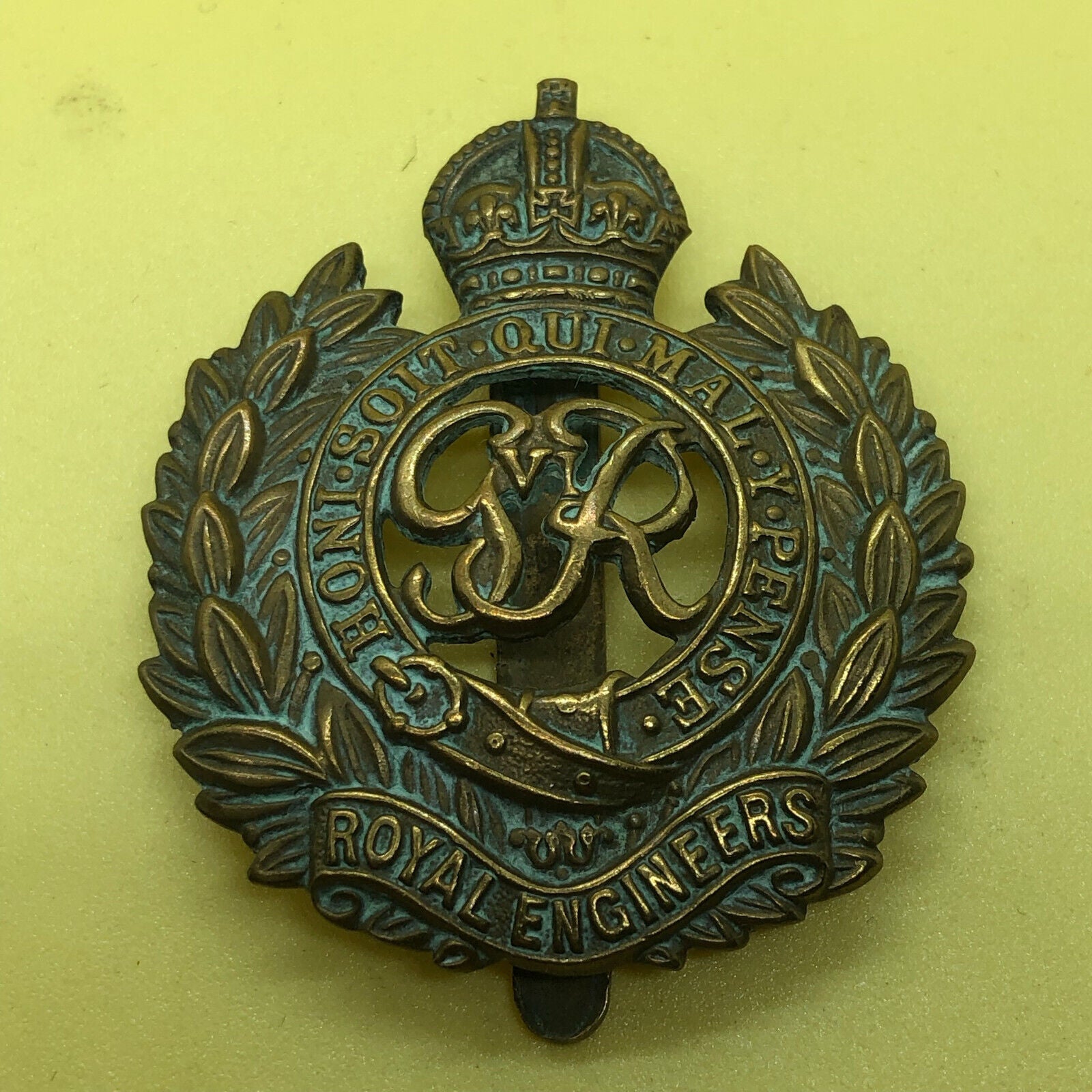 Original WW2 British Army Royal Engineers RE Cap Badge | For Sale | The ...