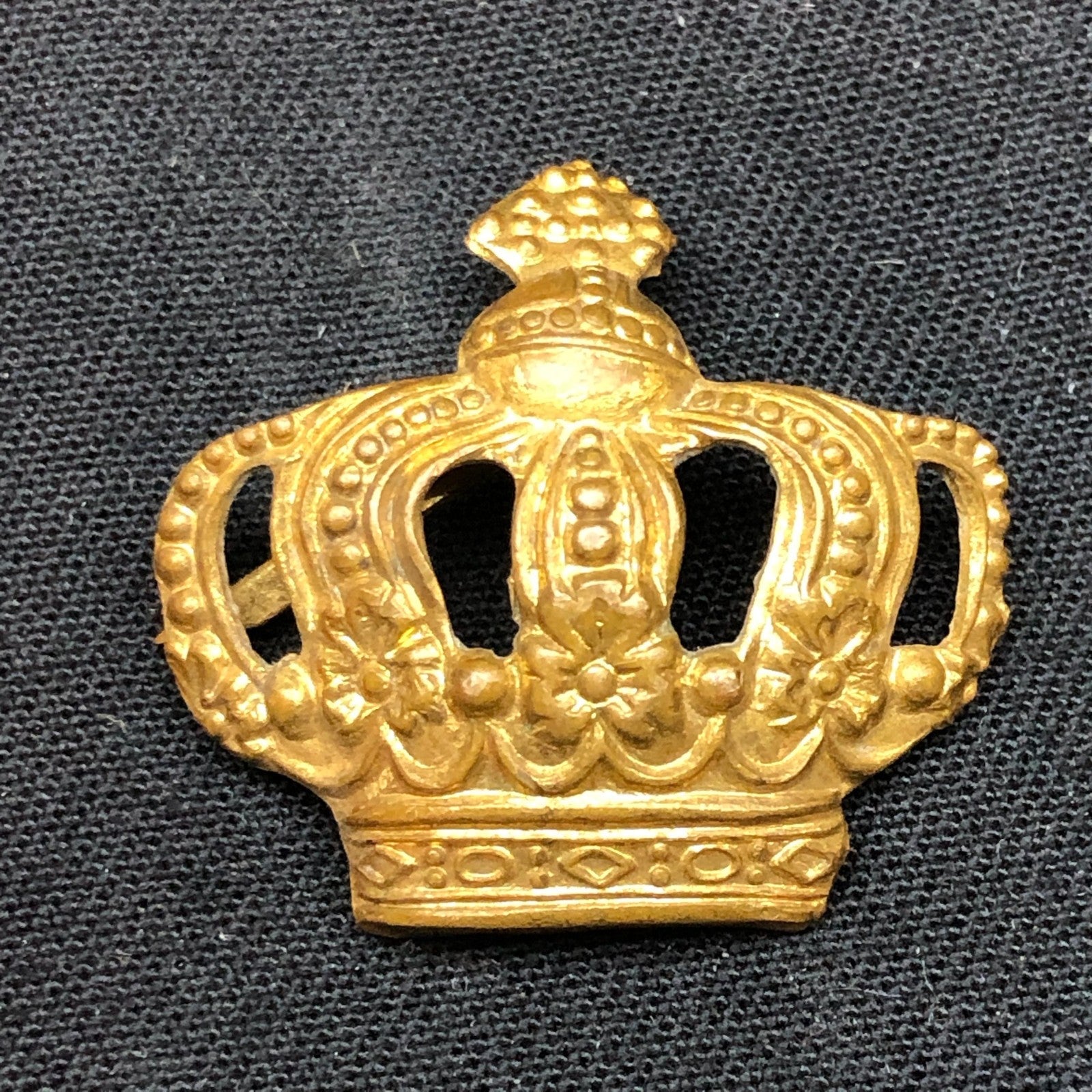 Original Belgian Army Rank Crown Collar Badge | For Sale | The ...