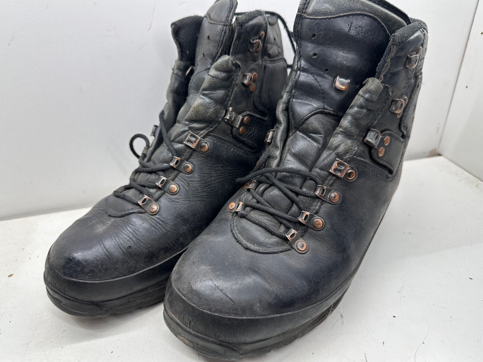 German Army Black Leather Army Heavy Duty Combat Boots Meindl Size EU42 ...