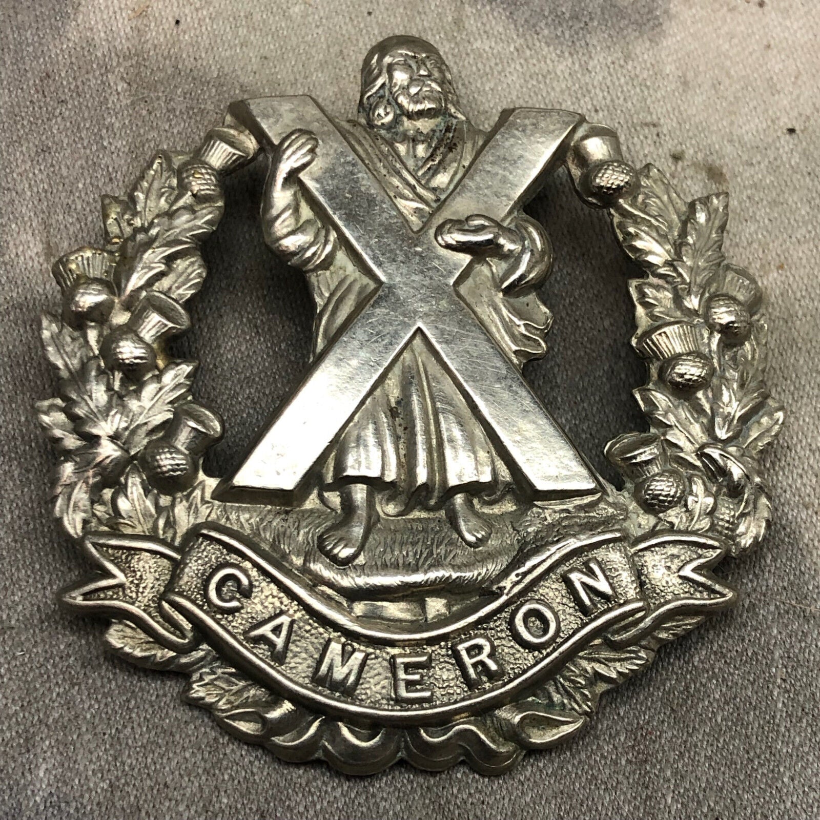 Original WW2 British Army Queen's Own Cameron Highlanders Cap Badge ...