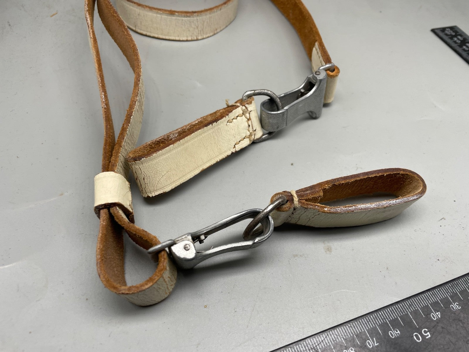 Original German Army White Leather Cross Belt with Belt Loops & Clips ...