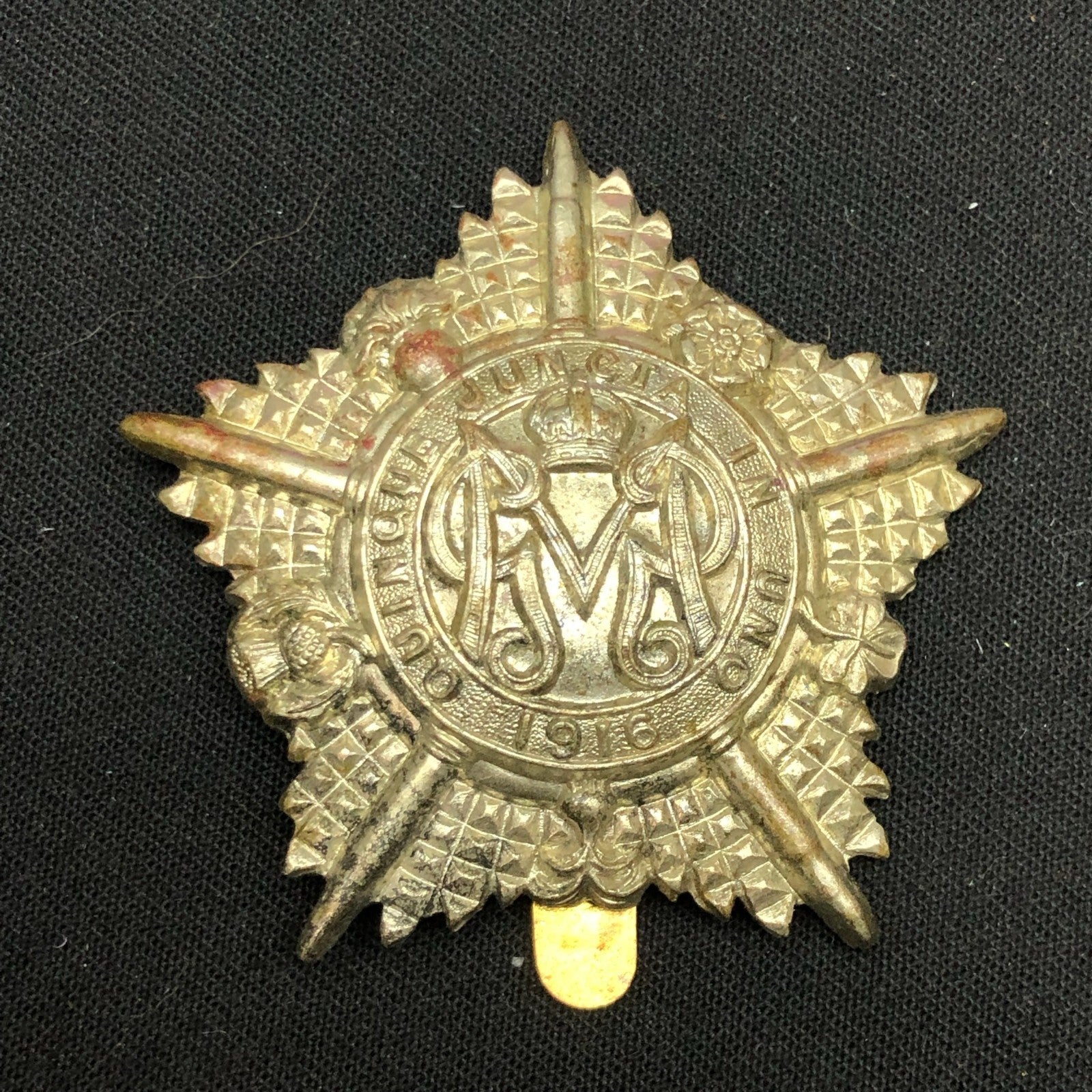 British Army Guards Machine Gun Regiment Cap Badge | For Sale | The ...