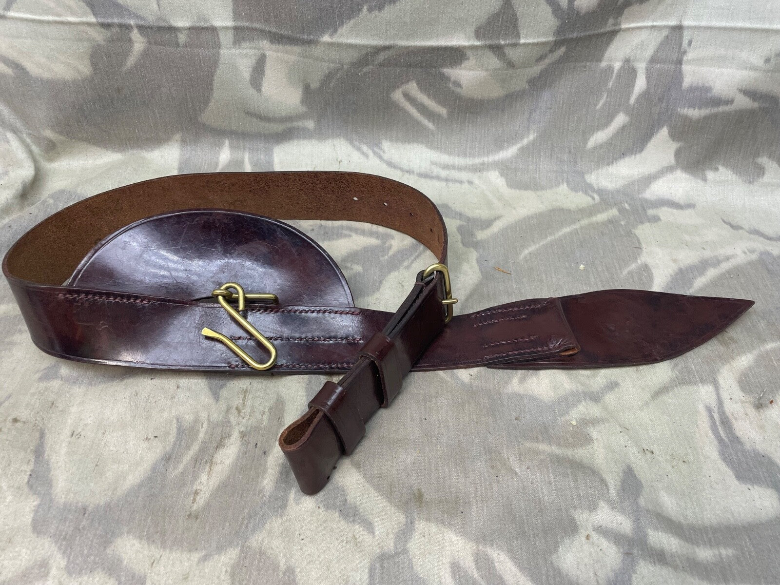 Original British Army Officer's Brown Leather Sword Belt - No Buckle ...