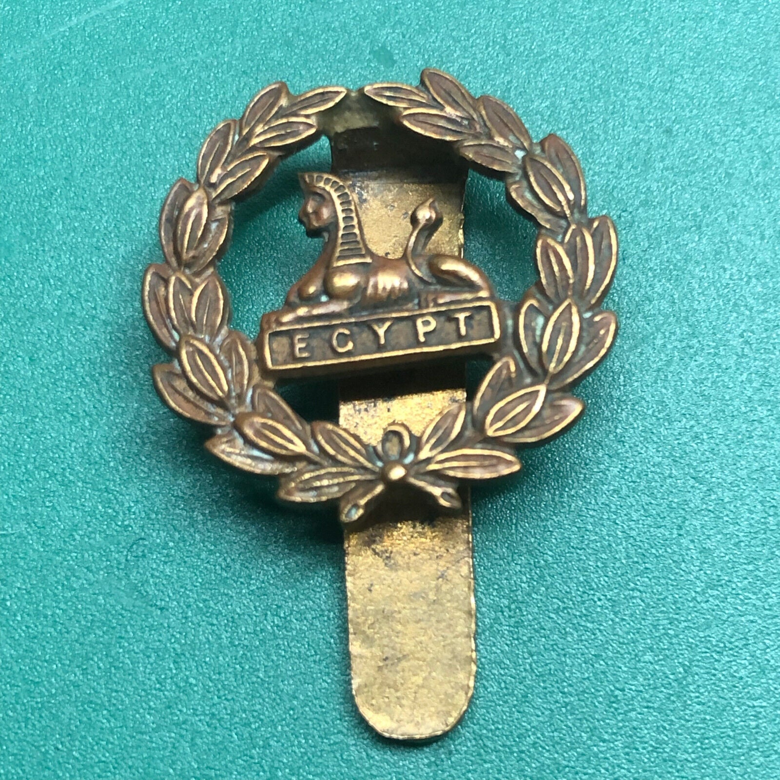 Original WW1/WW2 British Army Gloucestershire Regiment Back Cap Badge ...