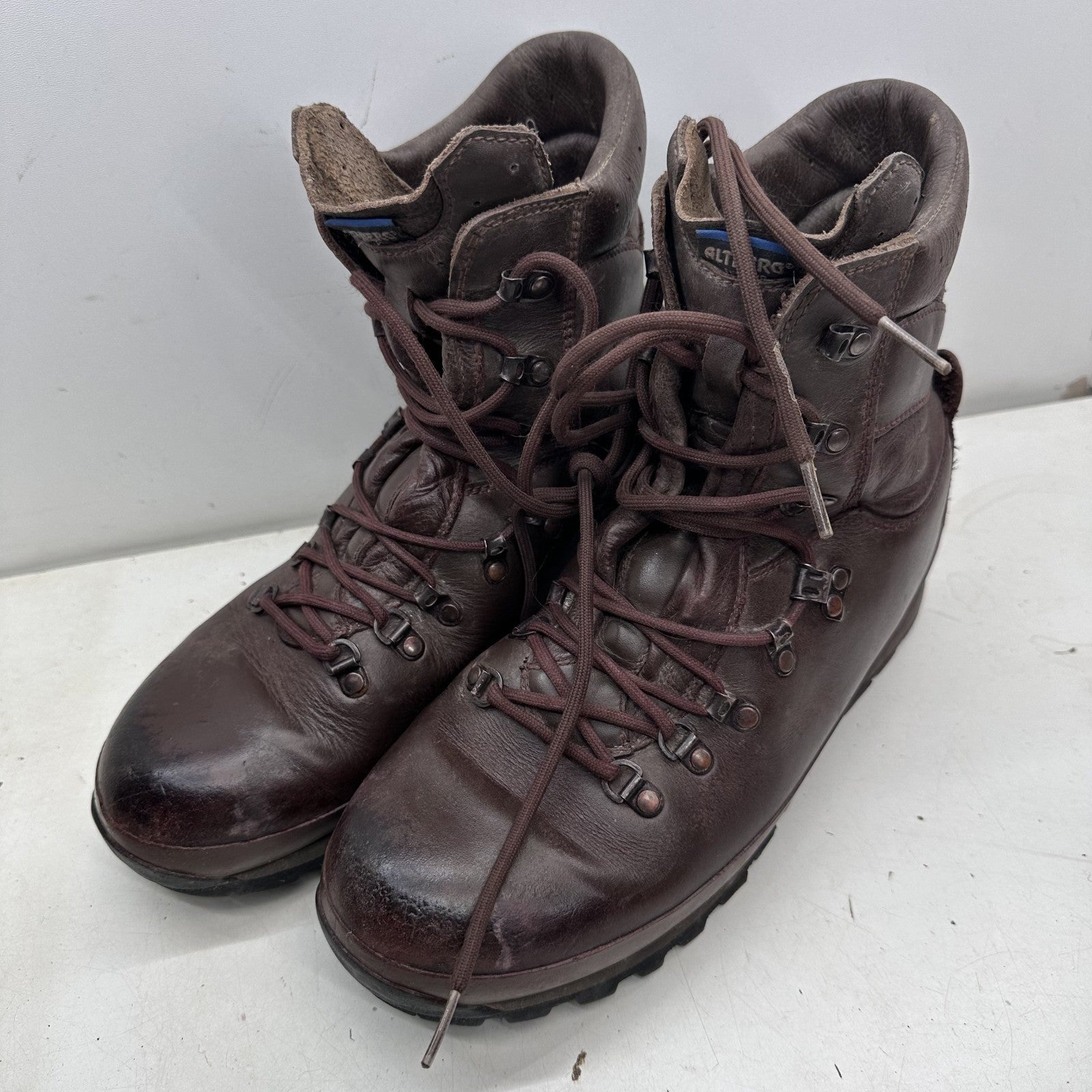 British Army Brown Leather Combat Boots - Altberg Defender - Size UK 10 ...