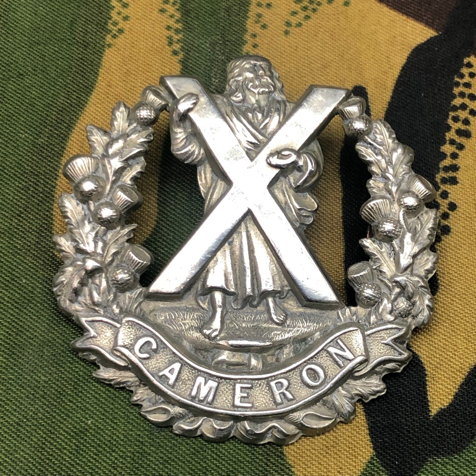 Original WW1/WW2 British Army Cameron Highlanders Cap Badge