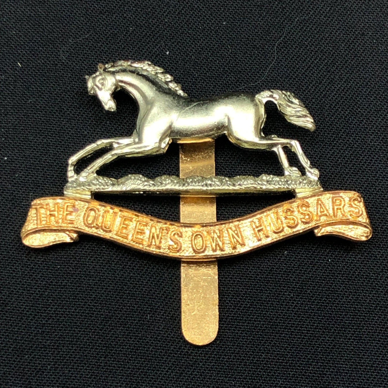 Genuine British Army The Queen's Own Hussars Cap Badge | For Sale | The ...