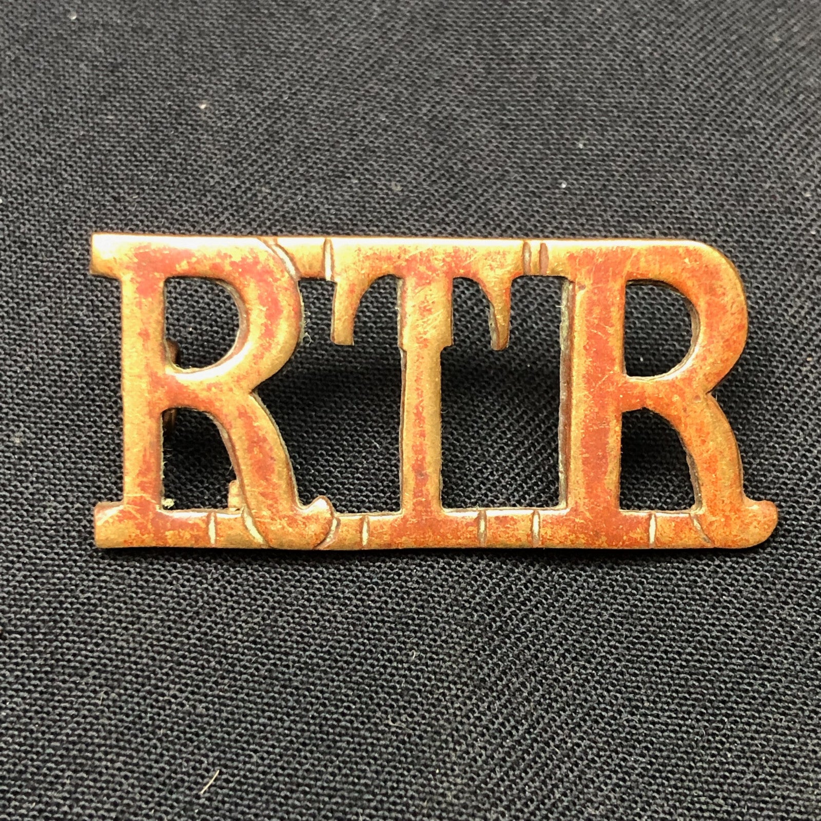 Original WW2 British Army Brass Shoulder Title - Royal Tank Regiment ...