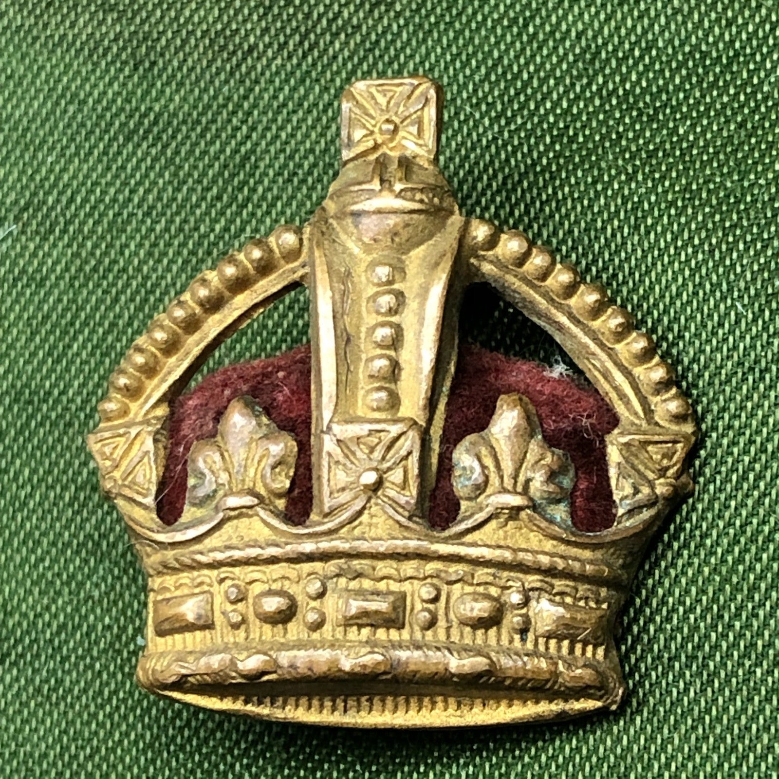 Original WW1/WW2 British Army Rank Crown