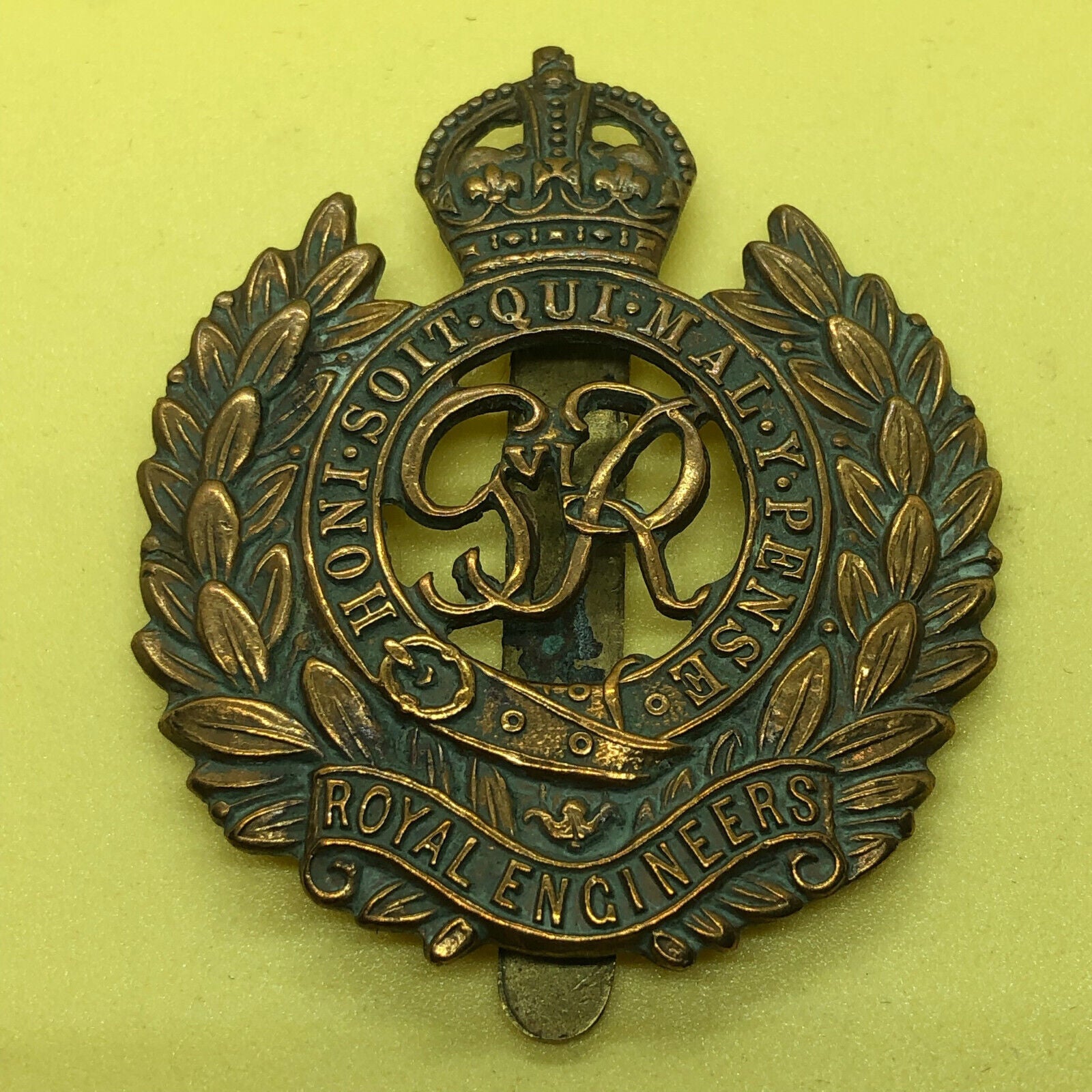 Original WW2 British Army Royal Engineers RE Cap Badge | For Sale | The ...