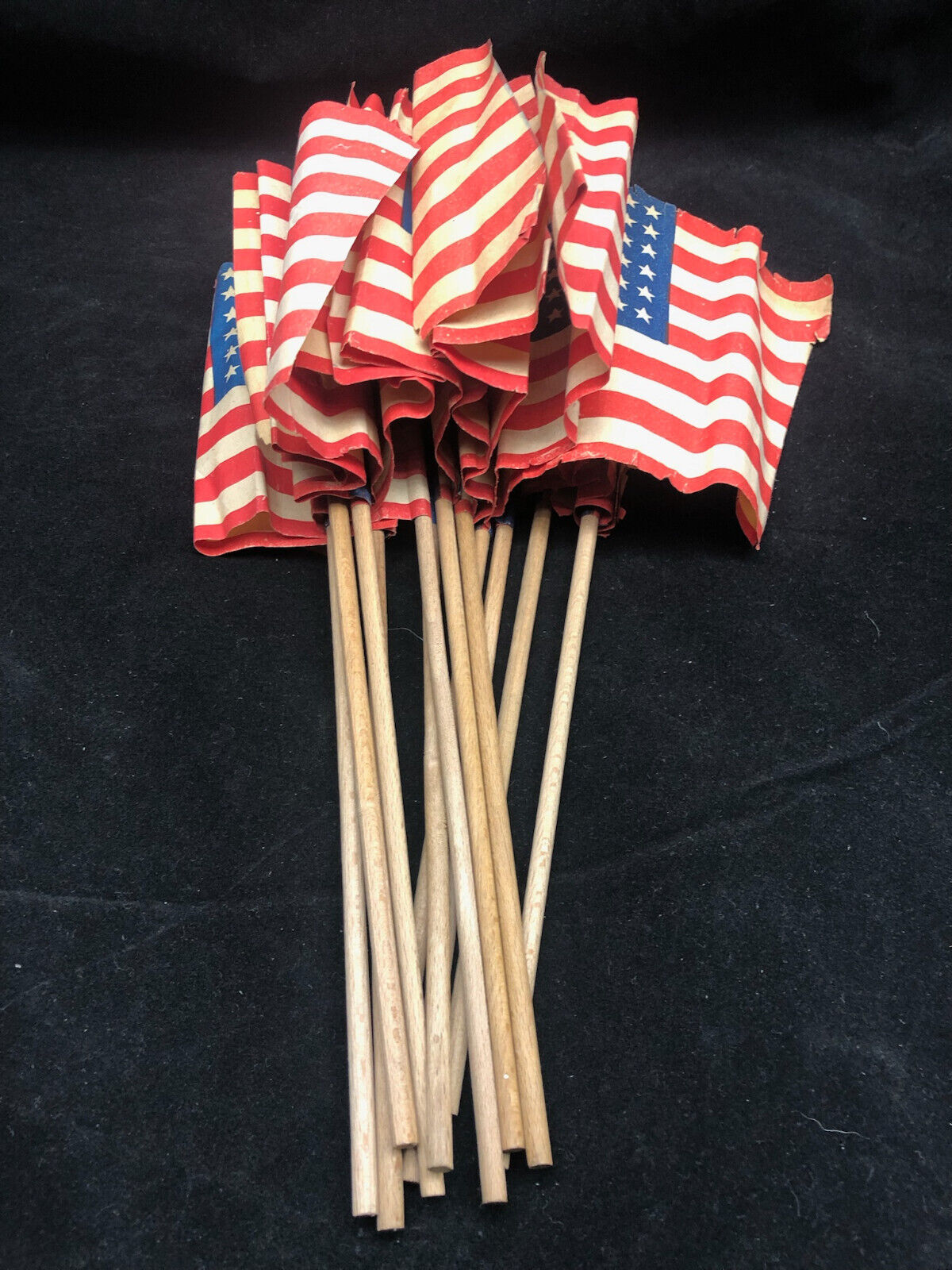 Original WW2 US Army Paper "Victory Flag" - Victory in Europe