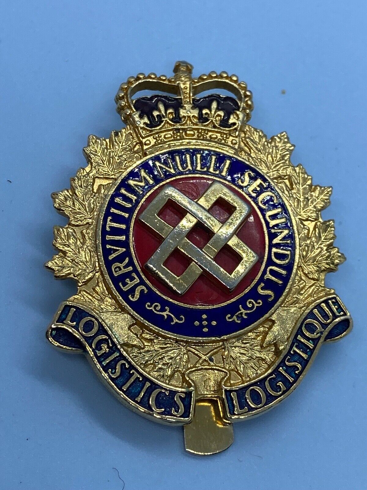 Original Canadian Army Queen's Crown Canadian Logistics Corps Cap Badge ...