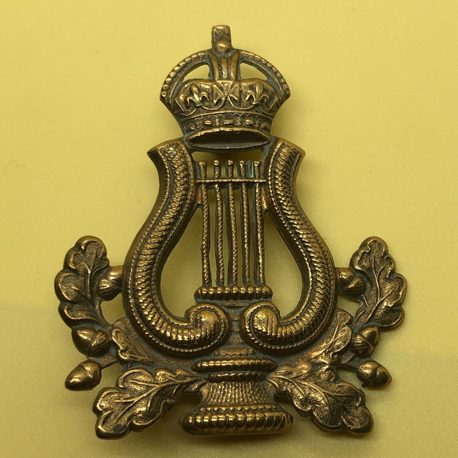 Original WW2 British Army Cap Badge - Bandsman Proficiency in Music ...