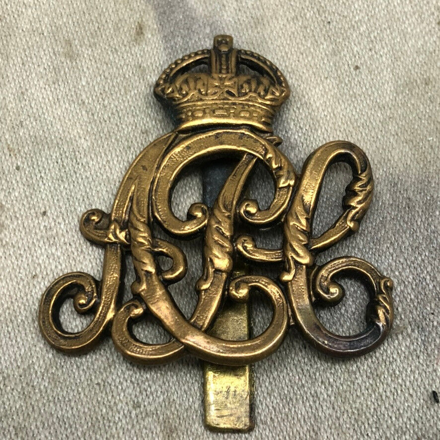 Original British Army Army Pay Corps APC Cap Badge | For Sale | The ...