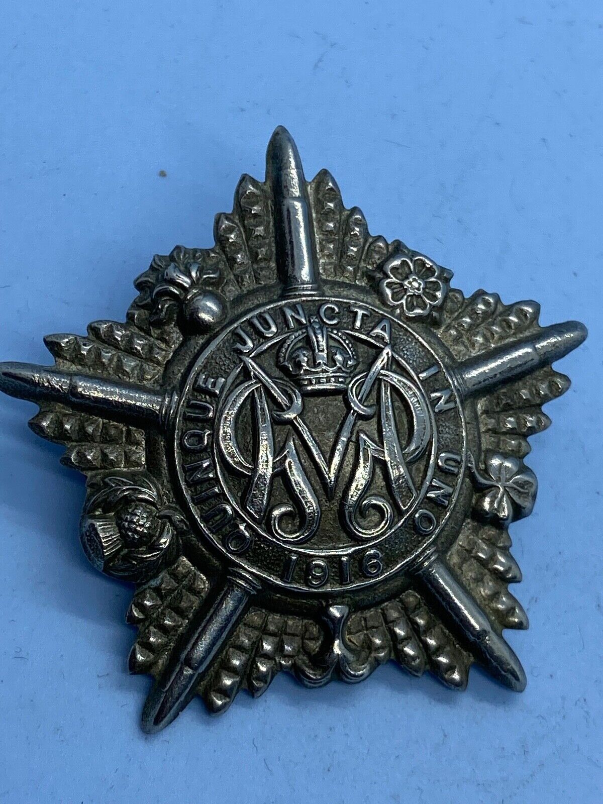 Original WW1 Guards Regiment Machine Gun Corps Battalion MGC Cap Badge ...