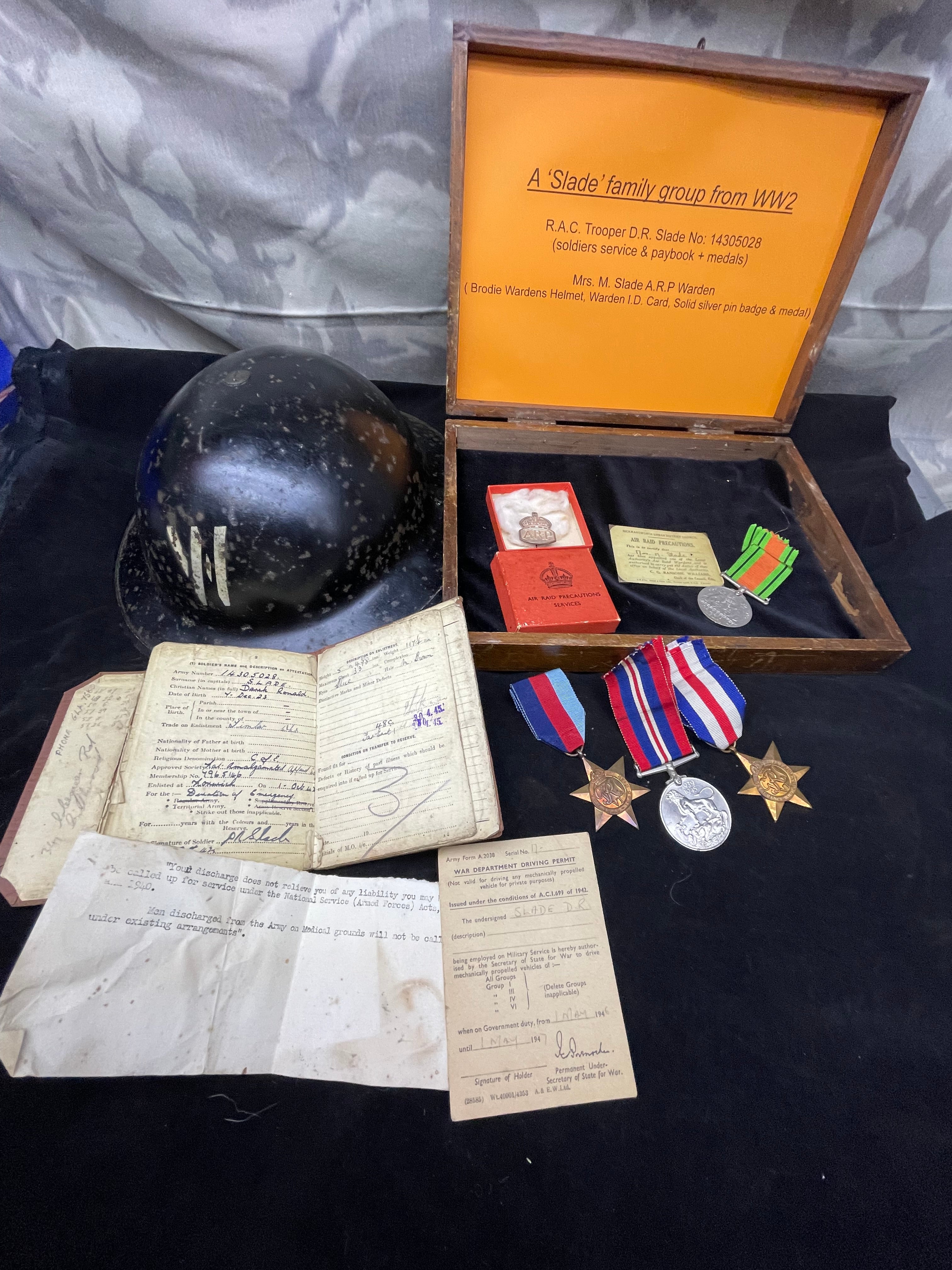 WW2 British Home Front & Army Family Group, Wardens Helmet - Medals et